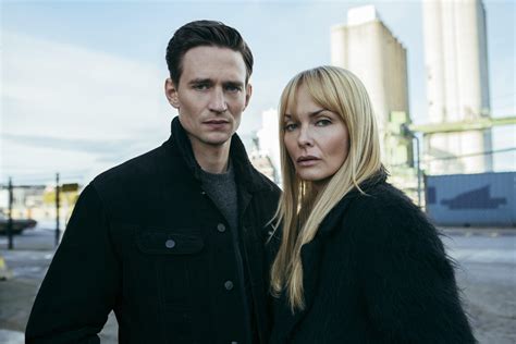 Bond Tytön Roolistaan Tunnettu Izabella Scorupco Tähdittää Viaplayn