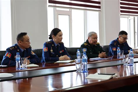 Хамтран ажиллах санамж бичигт гарын үсэг зурлаа