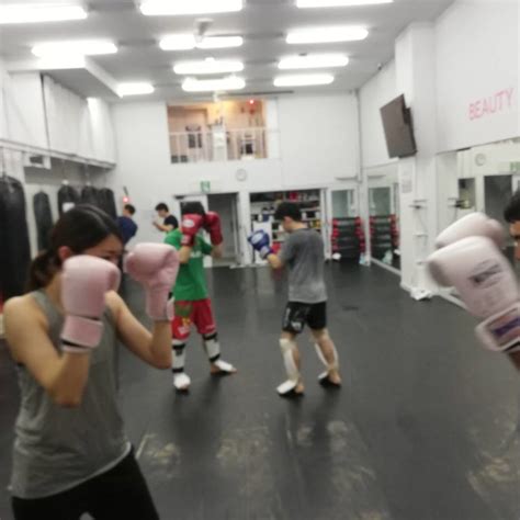 Lefty Gym