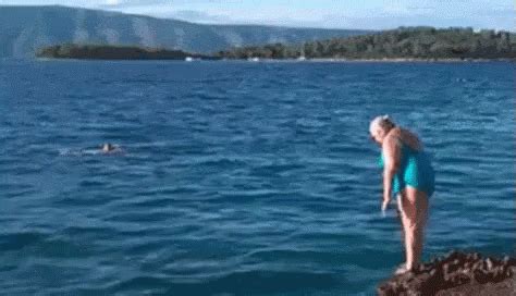 Huge Water Splash 