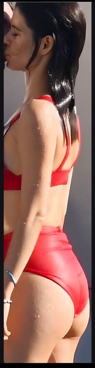 Celebs Utopia 2 On Twitter Beren Saat