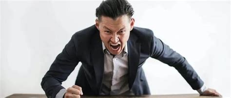 政府推的百万医疗险福利，为什么被骂惨了？ 知乎