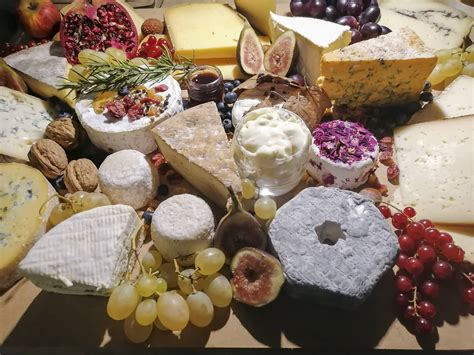 L art de composer un plateau de fromages plateau à fromage okgo net