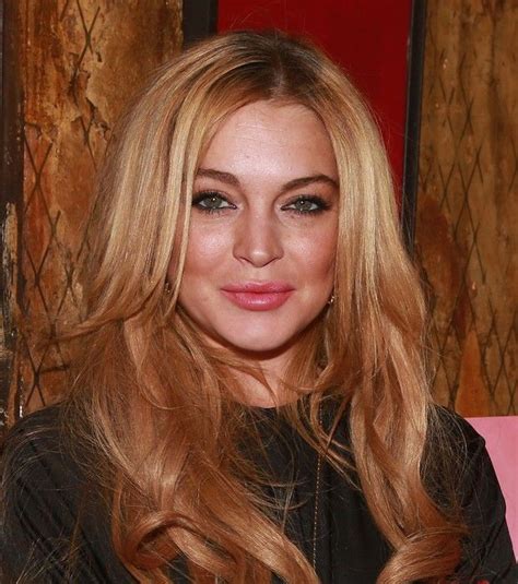Lindsay Lohan Lindsay Lohan Cabelos Estilosos Pessoas Com Olhos Verdes