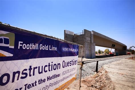 ¿por Qué La Agencia De Tránsito De California Negó Fondos A 2