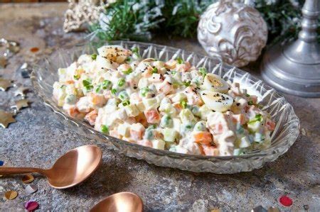20 рецептов салата Оливье на любой вкус - с фото пошагово