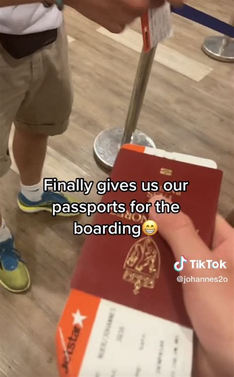Viral Tiktok Airport Dad Video