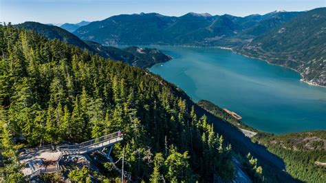 Jaw Dropping Views On The Sea To Sky Gondola Traveling Islanders