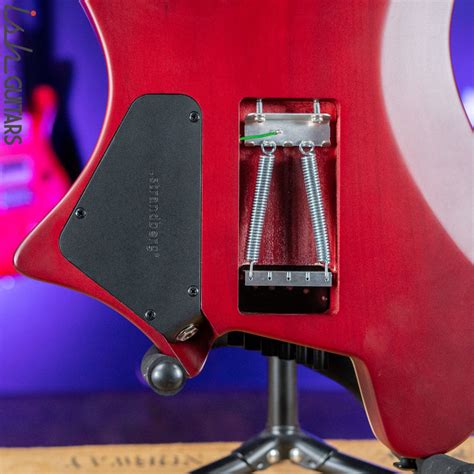 Strandberg Boden Standard Nx 6 Multiscale Headless Guitar Tremolo Red