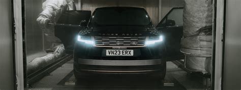 Rudy The Robot To Put In A Christmas Shift In Minus 40c Delivering