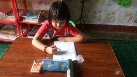 နောင်ချိုမြို့နယ် ကလေးစာဖတ်ခန်းသို့ ကျောင်းပိတ်ရက်ကာလအတွင်းကလေးများ ဆေးရောင်ခြယ်ခြင်း၊ စာပေဖတ်ရ