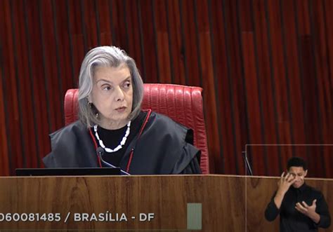 Cármen Lúcia Deve Assumir Presidência Do Tse Após Saída De Moraes