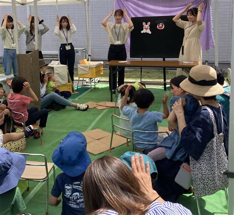 鎌倉市図書館 On Twitter 【報告！ あおぞら図書館】おそくなりましたが、527に鎌倉女子大とコラボして鎌倉市役所駐車場で開催し