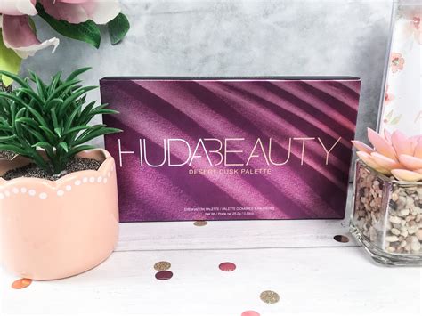 Kathryn S Loves Huda Beauty Desert Dusk Palette Swatches