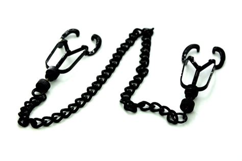 Black Widow Spider Nipple Chain Cum Swing With Me