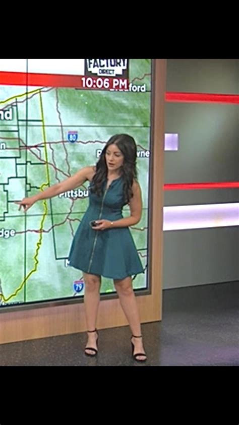 Samantha Roberts In One Of My Favorite Dresses Rclenewsbabes