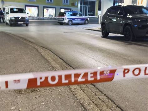 Villach Was über Die Tödliche Messerattacke In Österreich Bislang