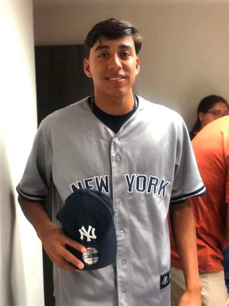 El mexicano Jorge Luna jugará con los Yankees de Nueva York Aristegui Noticias