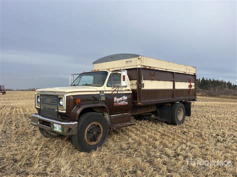 1979 Chevrolet C70 4x2 Grain Truck Ritchie Bros Auctioneers