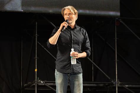 マッツ・ミケルセンが来日！『インディ・ジョーンズと運命のダイヤル』の“運命”的なエピソードを披露 Screen Online（スクリーン