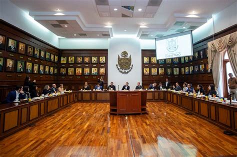 Kuri lamenta desaire de diputados de Morena pide diálogo constructivo