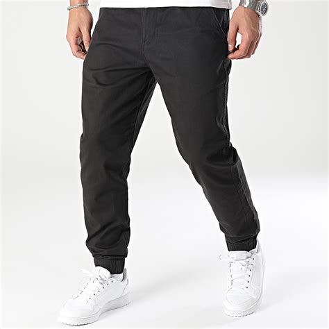 Levi's - Jogger Pant XX Chino A4761 Noir - LaBoutiqueOfficielle.com