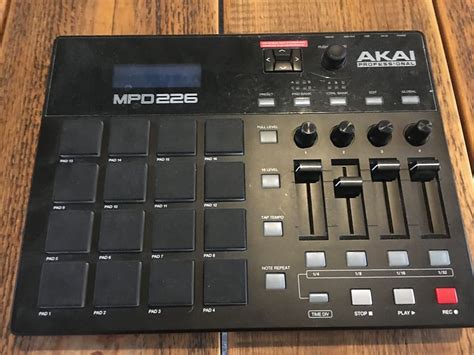 Akai Mpd226 Midi Pad Controller With Sliders Reverb