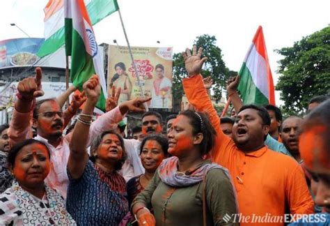 Article 370 ‘scrapped Bjp Supporters Celebrate Across The Country