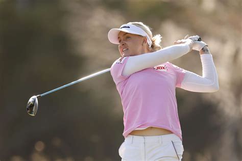 Charley Hull Wiki 2023 Net Worth Bio Partner Golf Influencer Hot