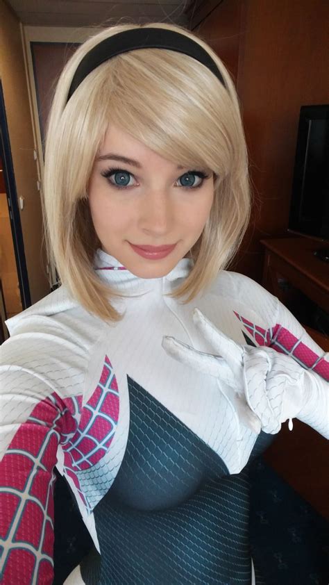 Diy Gwen Stacy Costume How To Create A Stunning Spide