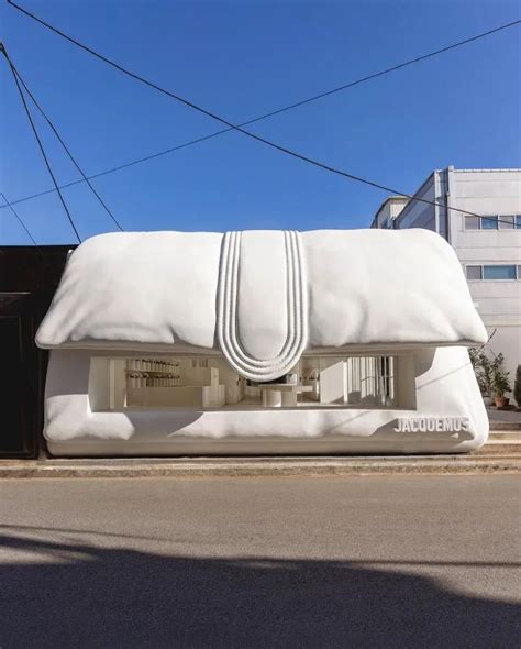 JACQUEMUS Opens Bag Shaped Store In Seoul In 2024 Pop Up Store Brand