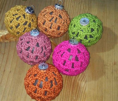 ESFERAS FORRADAS CON TEJIDO A CROCHET Manualidades
