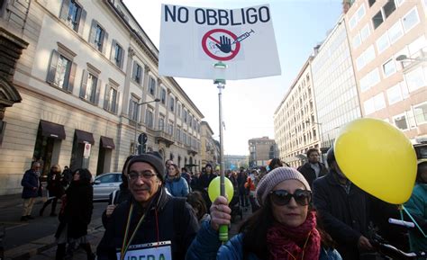 Il Corteo Dei No Vax Corriereit