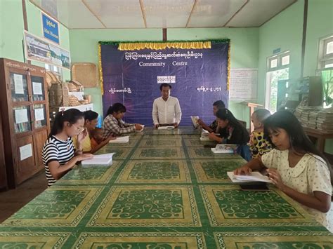 ကျိုင်းတောင်းမြို့ Community Centre ခန်းမတွင် စာဖက်ဝိုင်းကျင်းပ