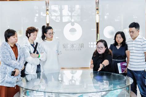 健康生活方式医学中心来访御湘湖国际健康城御湘湖国际健康城丨健康管理整体解决方案