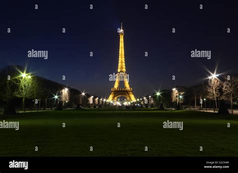 Eiffel Tower At Night Stock Photo Alamy