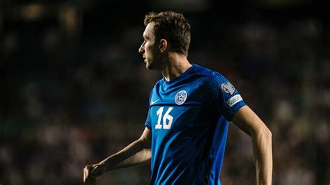 Sten Reinkort Siirdub Türgi Esiliigasse Jalgpall Err