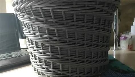 Как сплести кашпо из ротанга одной лозой поэтапно для начинающих с узором Спираль