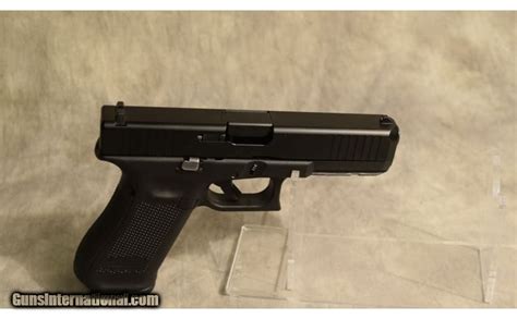 Glock ~ Model 17 Gen 5 ~ 9mm Luger