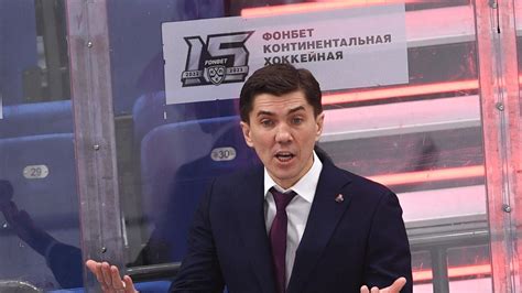 Тренер Локомотива выругался матом после поражения в матче плей офф с