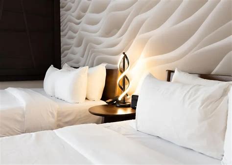 Hotel Ruby Foos Montreal A Conference Space A Spa Salon