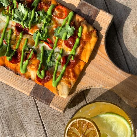 Barrio 😍hola Ready For Chorizo Flatbread With House