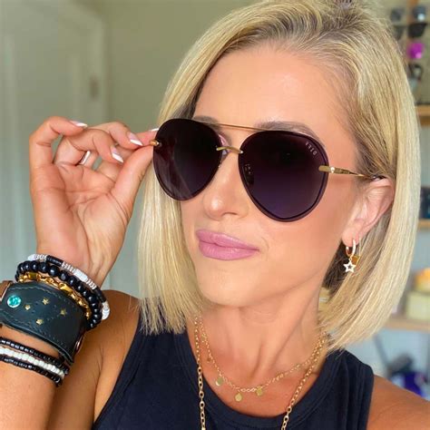 Lenox Aviator Sunglasses Gold And Blue Gradient Polarized Lenses Diff