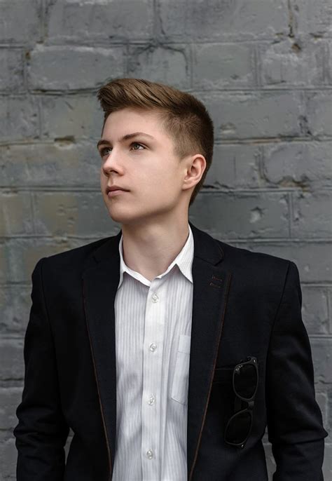 Сергей Попов