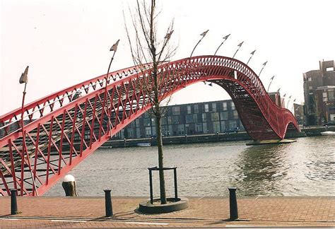 25 Belos Designs De Pontes Pelo Mundo Puente Python Países Bajos