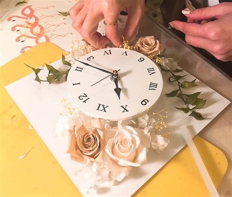 대전 유천동 꽃뜸 플라워 꽃뜸 프리저브드 시계 ⏰ 프리저브드 플라워로 제작된 작품 Facebook