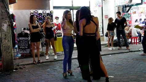 Pattaya Hot Girls Walking Street Late Night Walk Thailand Youtube