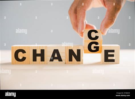 Wooden Cube Transforms CHANGE Becomes CHANCE Stock Photo Alamy
