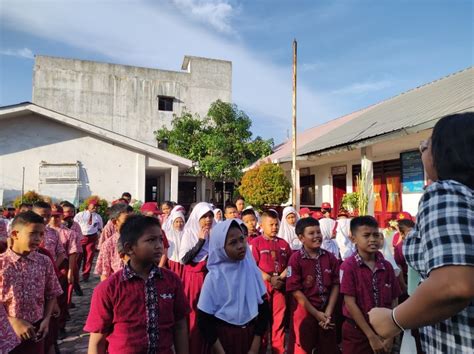 Bisa Membaca Membuat Anak Siswa I SD Negeri 060887 Lebih Semangat Serta