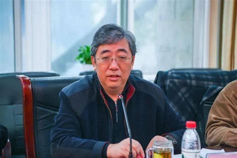 海淀教委、教工委和进修学校领导、专家莅临北京理工大学附属中学调研指导教育教学工作